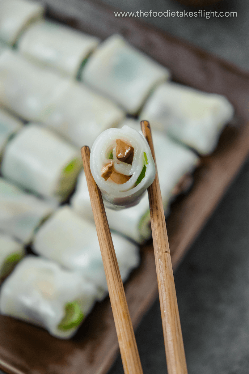 Microwave Mushroom Cheung Fun (Vegan Rice Noodle Rolls) - The Foodie ...