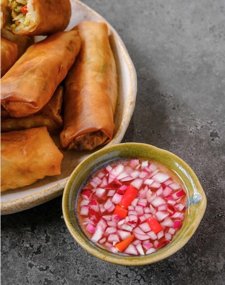 Filipino Lumpiang Gulay or Vegetable Spring Rolls with Sweet Chili ...