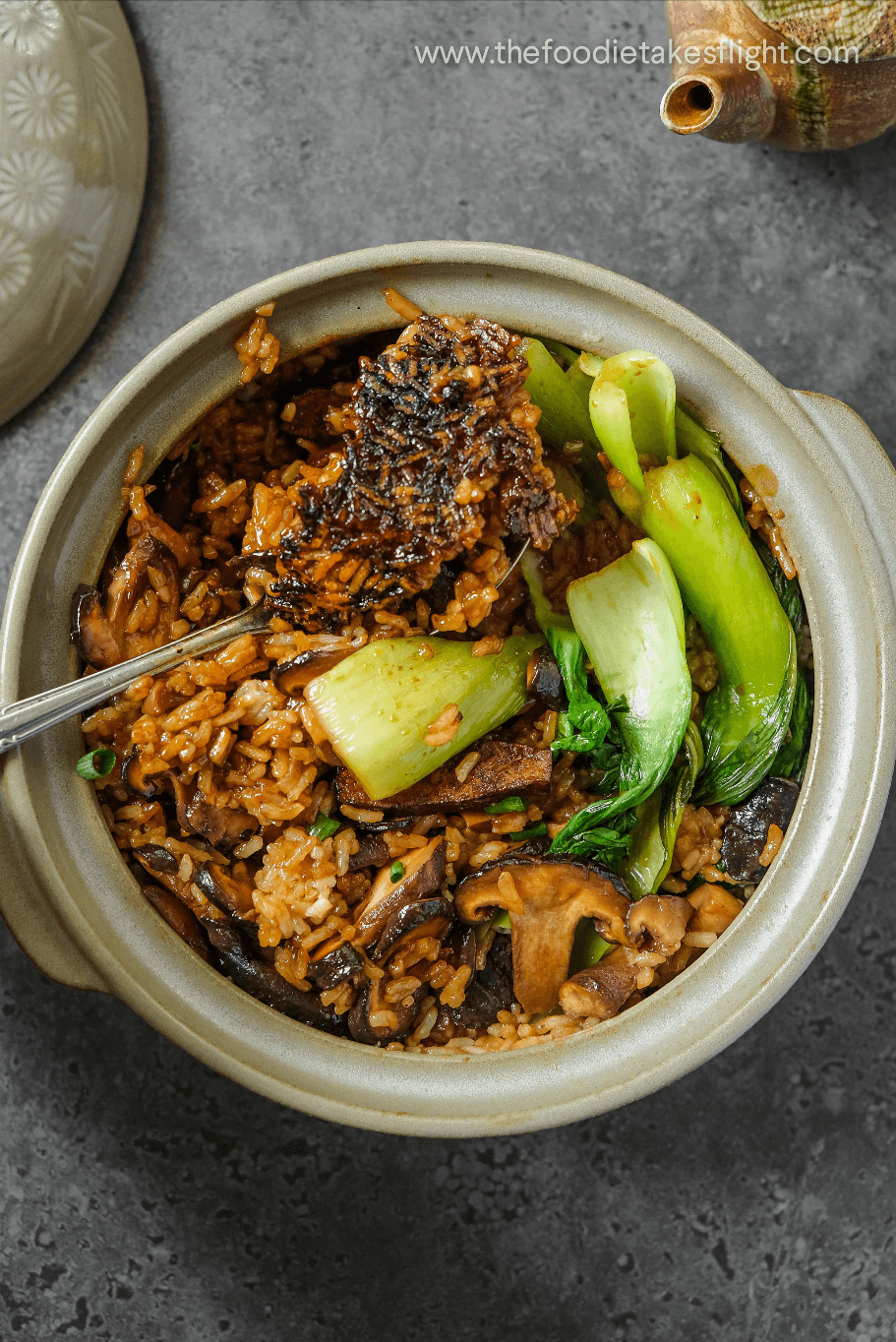 Hong Kong-Style Vegan Clay Pot Rice - The Foodie Takes Flight