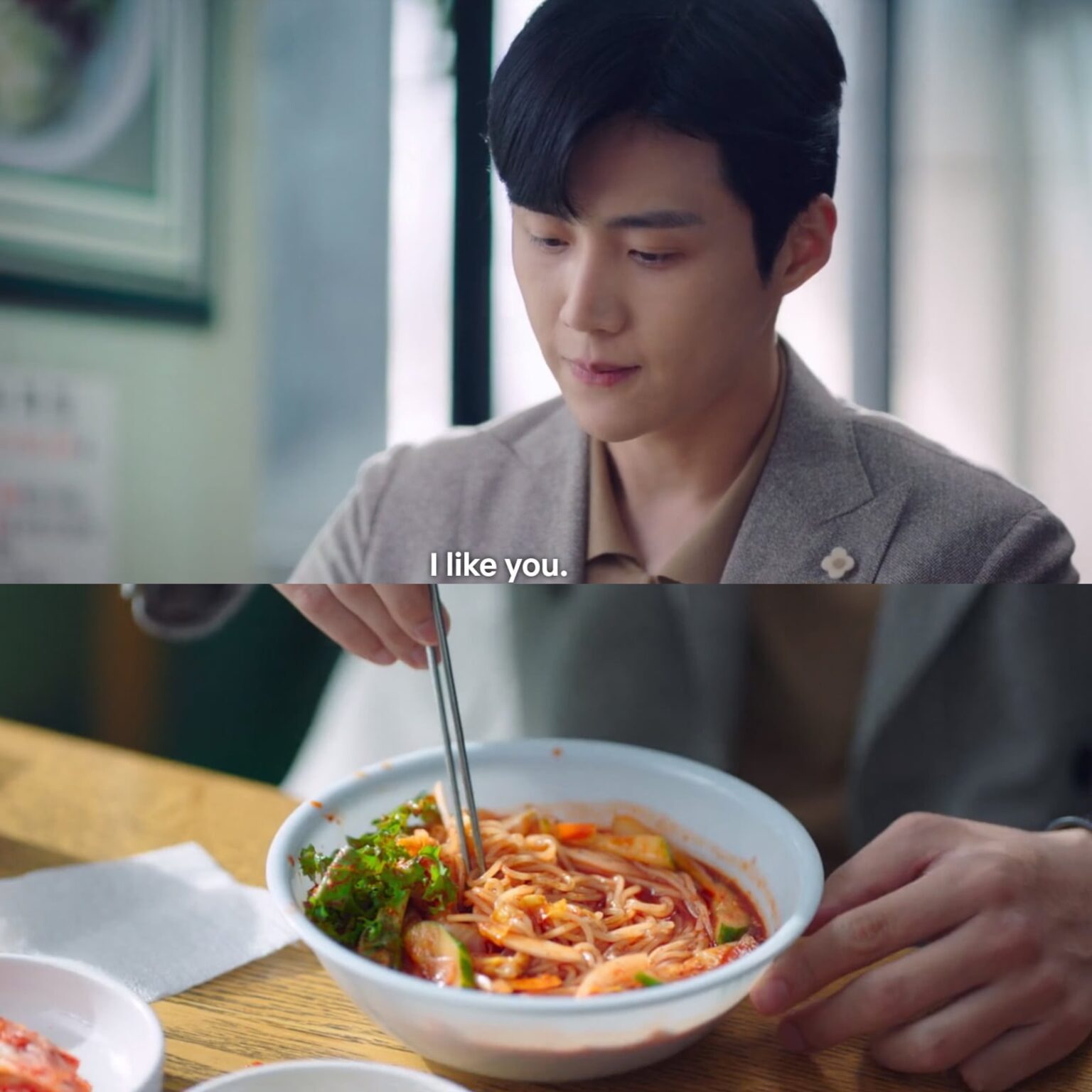 Vegan Bibim Guksu (Korean Spicy Mixed Noodles) - The Foodie Takes Flight