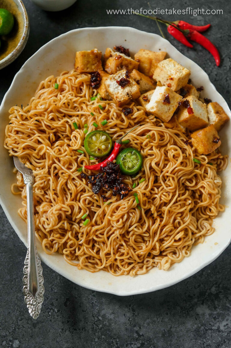 Lucky Me!-Style Chilimansi Instant Pancit Canton Noodles - The Foodie ...