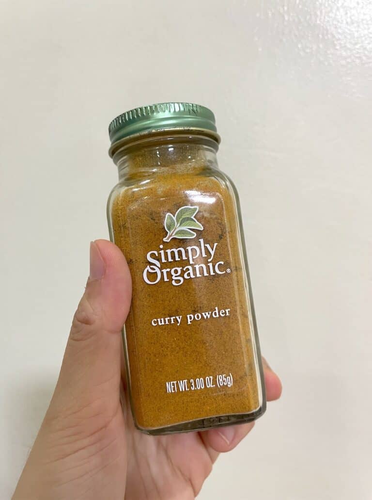 Filipino Tofu Curry - The Foodie Takes Flight