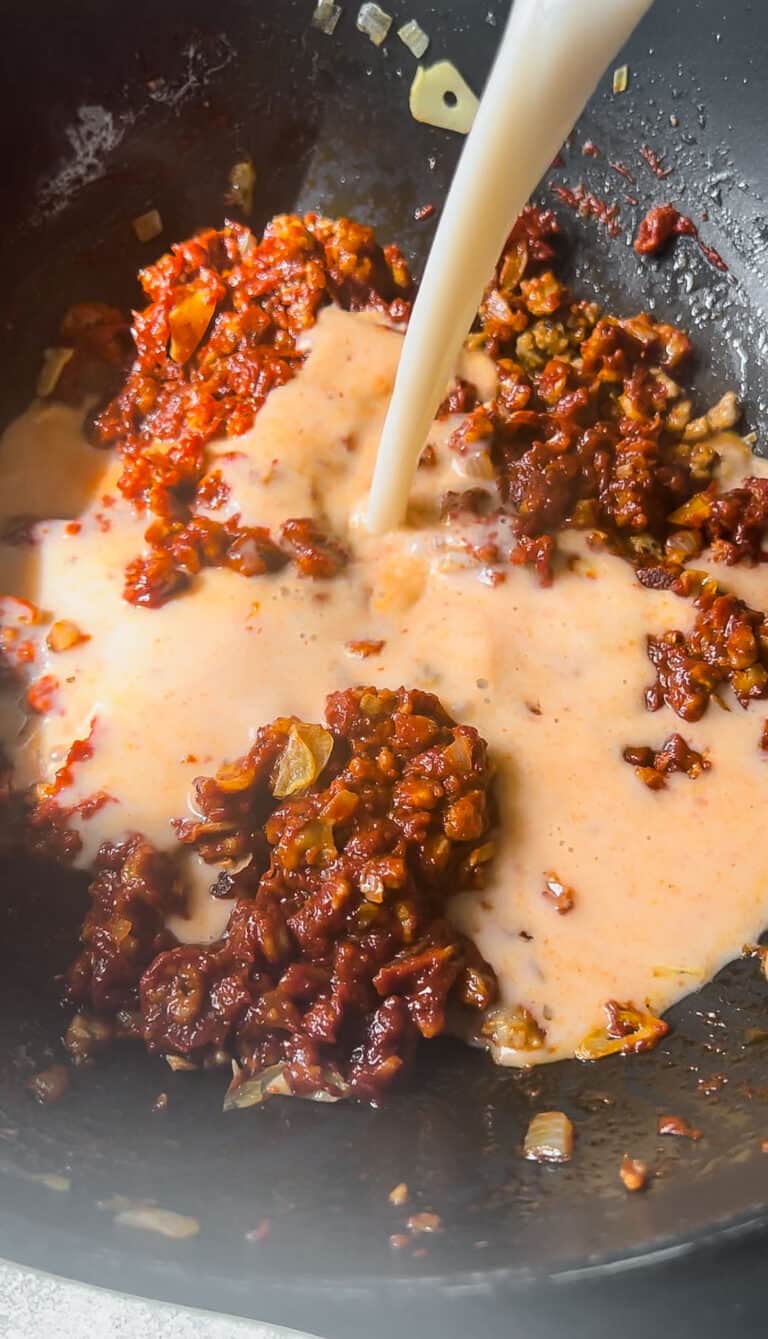 Tomato Gochujang Pasta (Vegan) - The Foodie Takes Flight