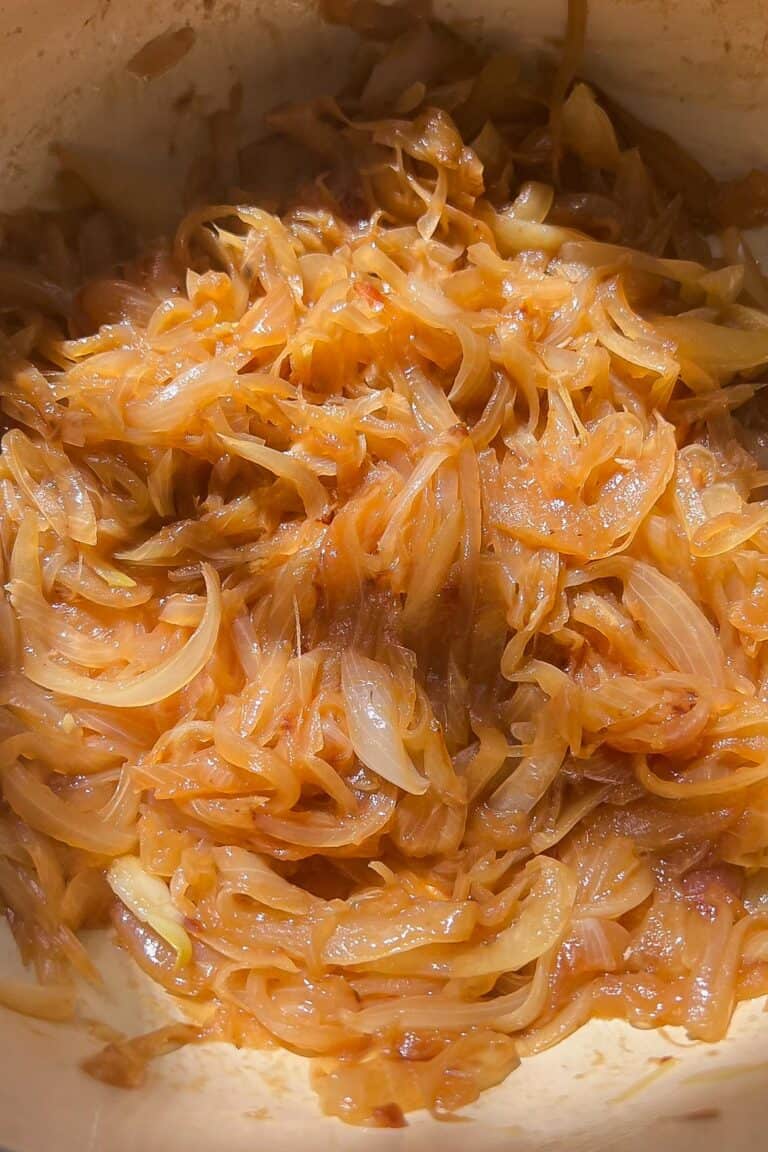 Caramelised Onion Pasta - The Foodie Takes Flight