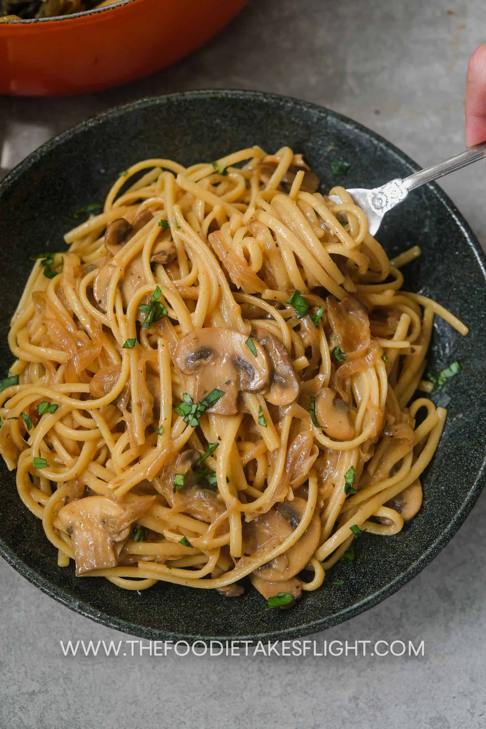 Caramelised Onion Pasta - The Foodie Takes Flight