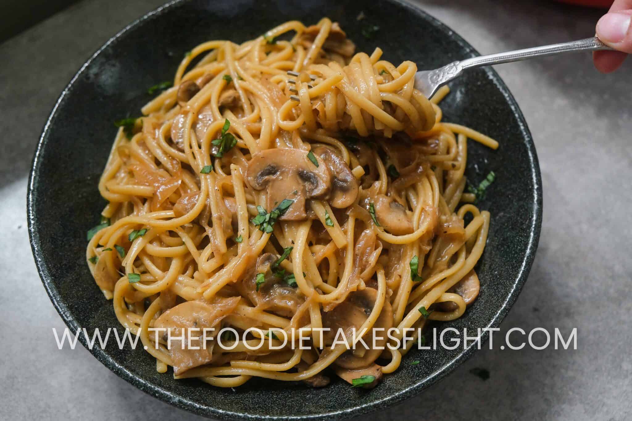 Caramelised Onion Pasta - The Foodie Takes Flight