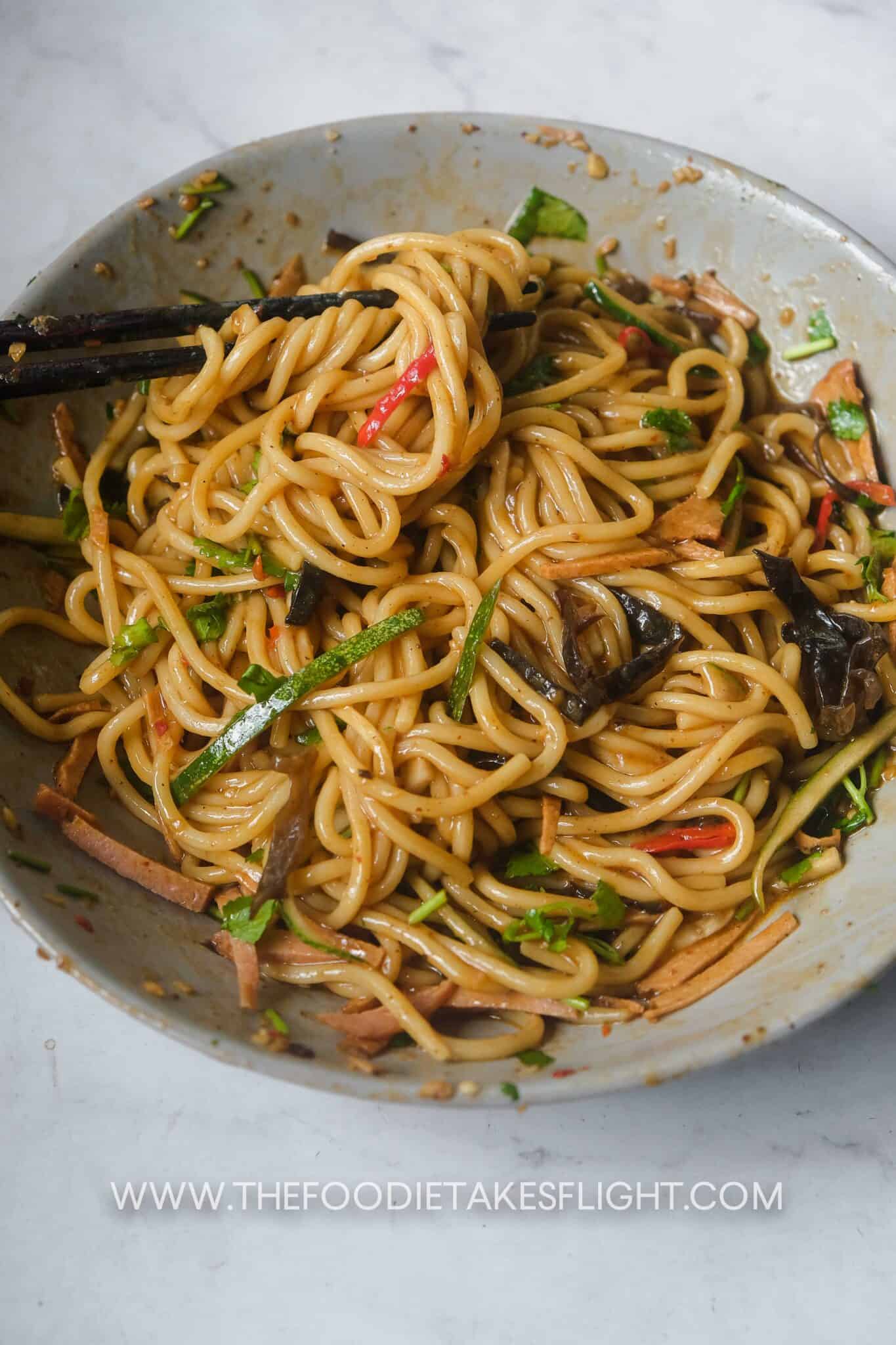 Chinese Sichuan Cold Noodles - The Foodie Takes Flight