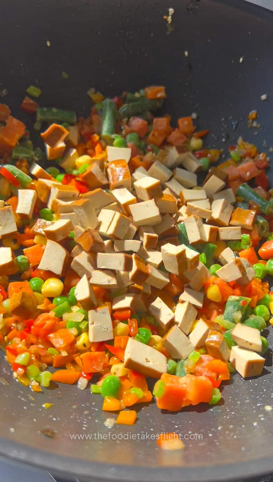 Seaweed Fried Rice - The Foodie Takes Flight