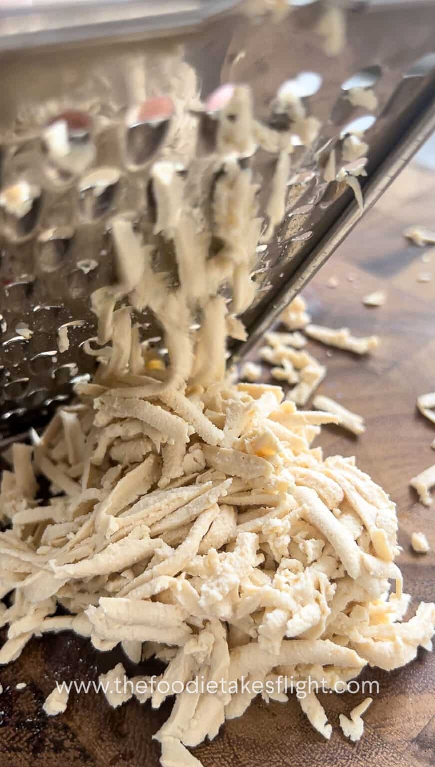 Shredded Tofu Wraps with Sriracha Mayo - The Foodie Takes Flight