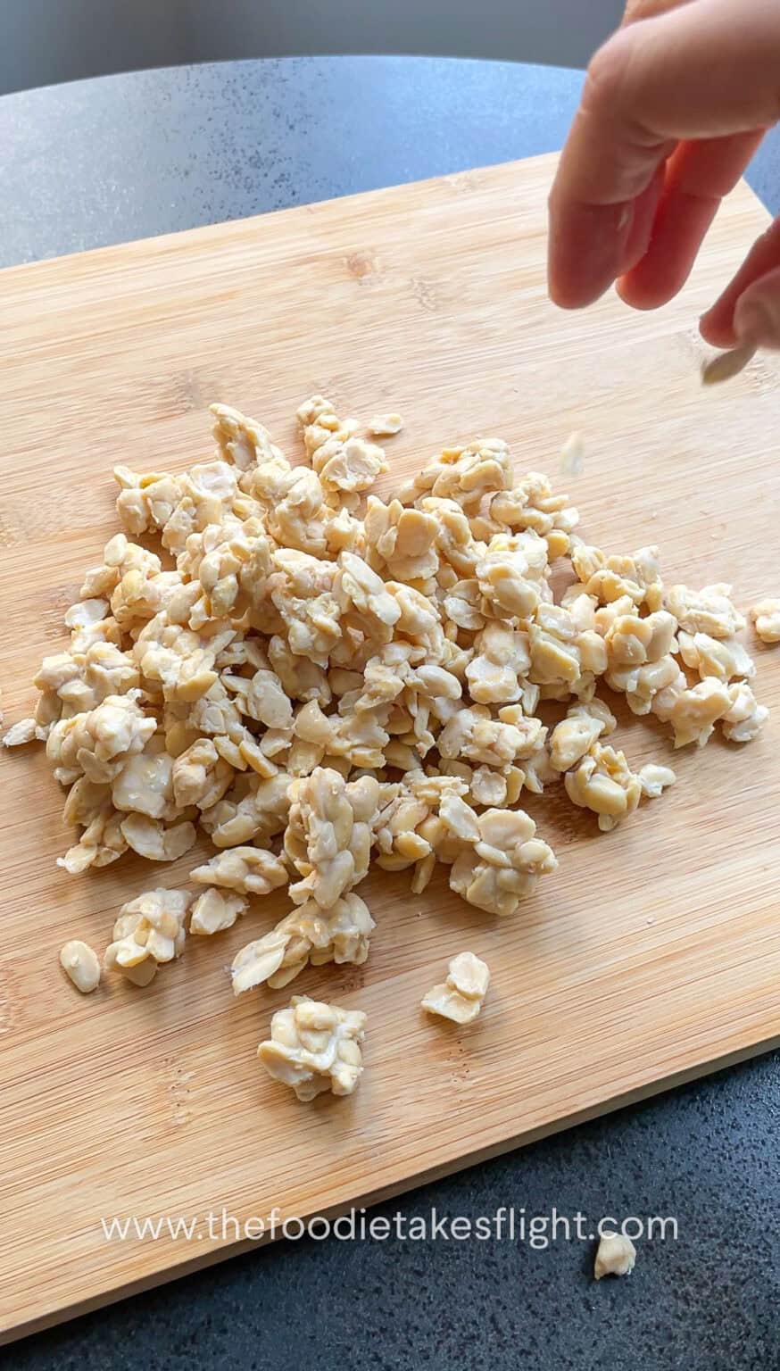 Chili Lime Noodles with Tempeh Crumble - The Foodie Takes Flight