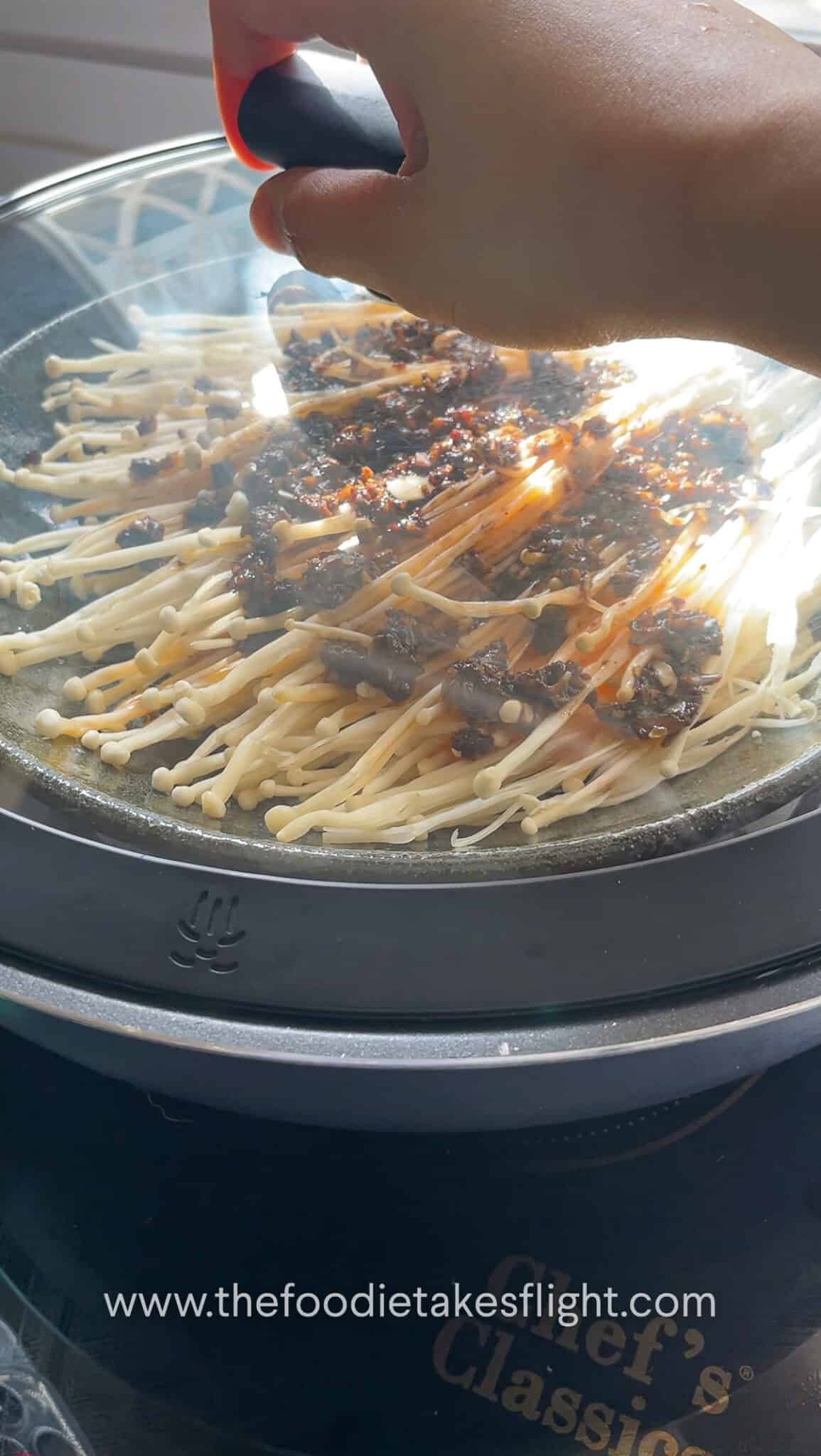 Easy 15-Minute Steamed Enoki Mushrooms - The Foodie Takes Flight